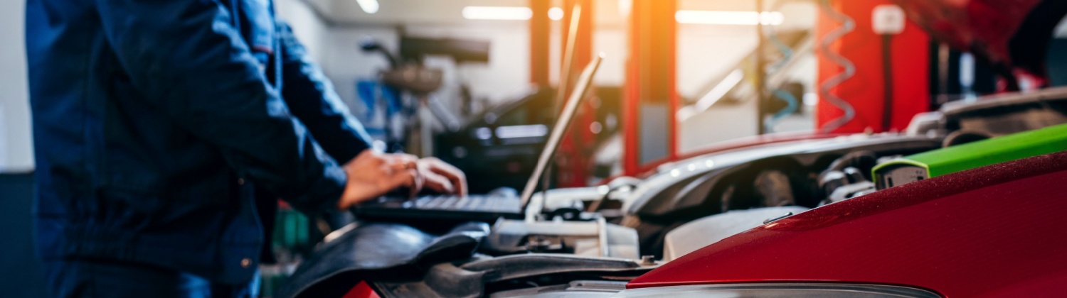 Understanding the Car Engine Control Unit (ECU) - Reliance Auto Mechanic